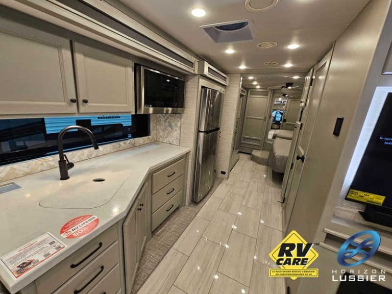 Tiffin Motorhomes Allegro RED 33AA 2026 | Horizon Lussier à Marieville